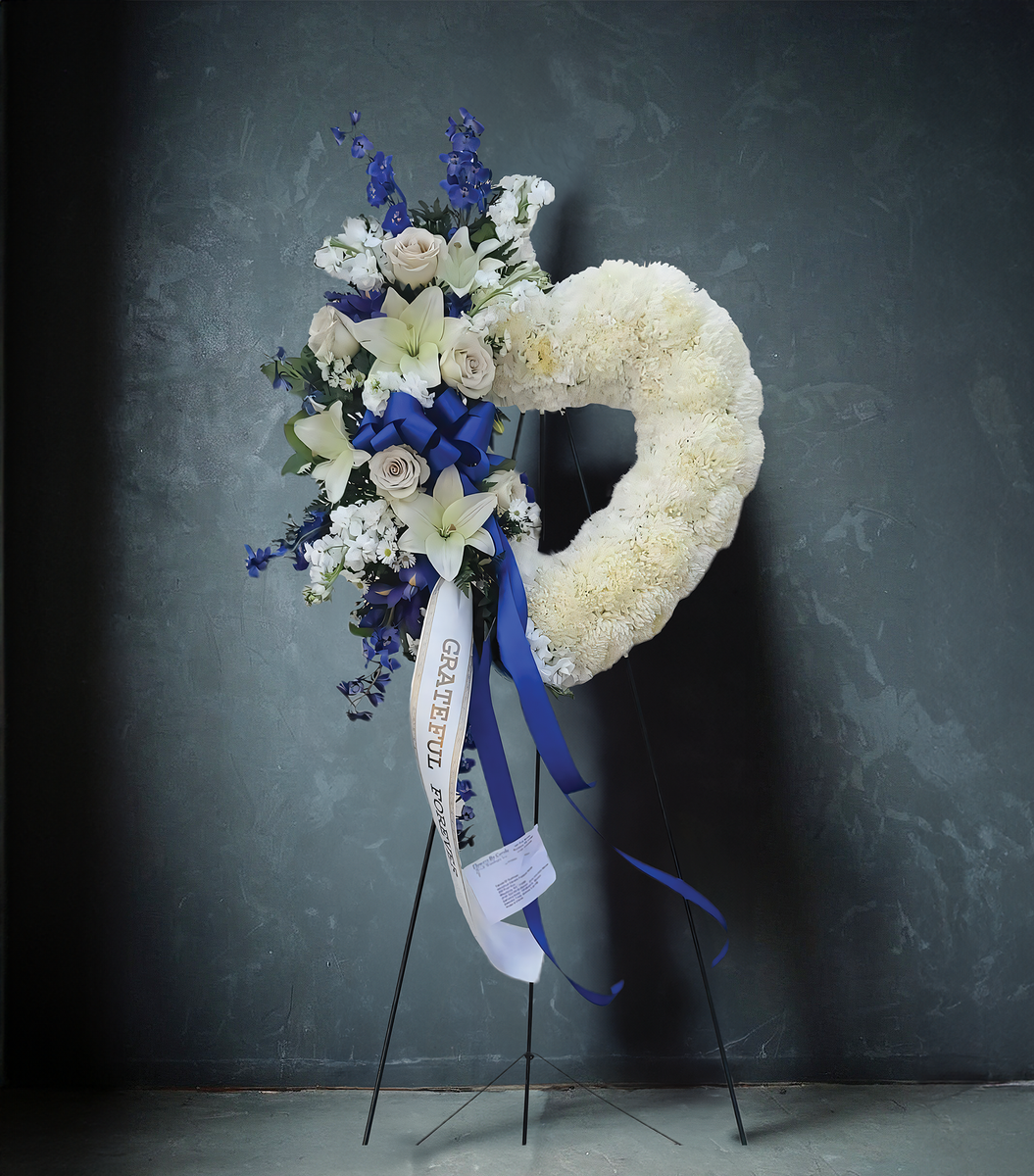 White&blue heart spray – Ariana's Flower Boutique