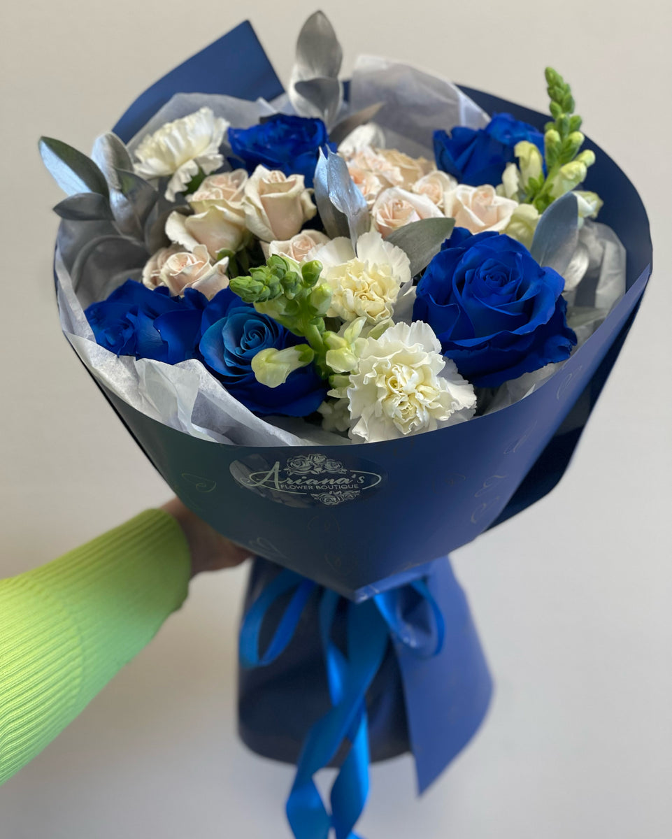 Royal blue mix – Ariana's Flower Boutique